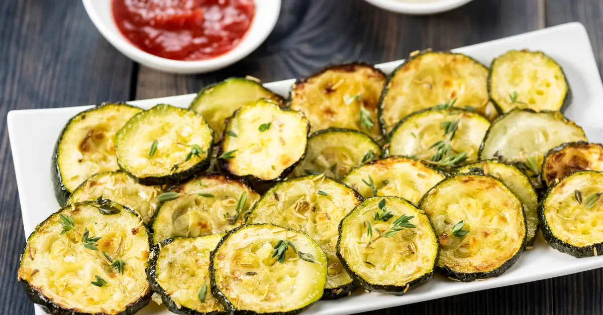 20 Easy Zucchini Recipes For Dinner - Go Money Mom