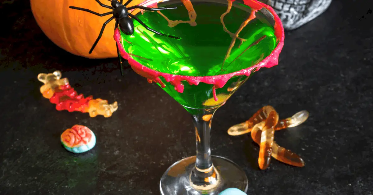 20 Easy Halloween Drink Ideas - Go Money Mom