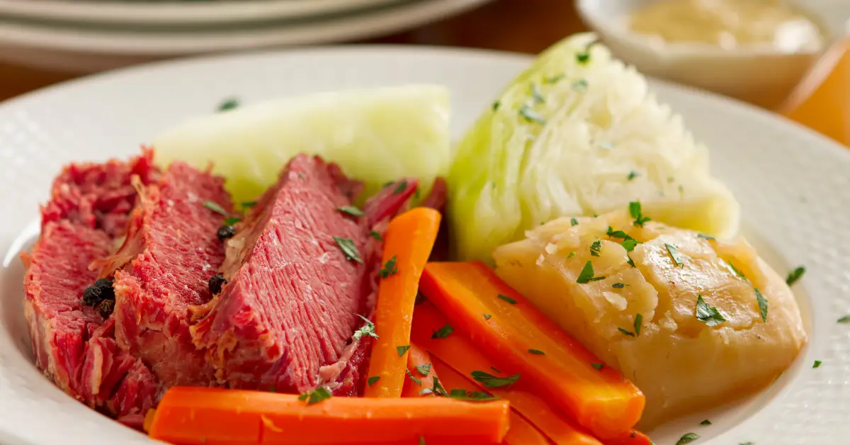 18 Corned Beef Potluck Recipes - Go Money Mom